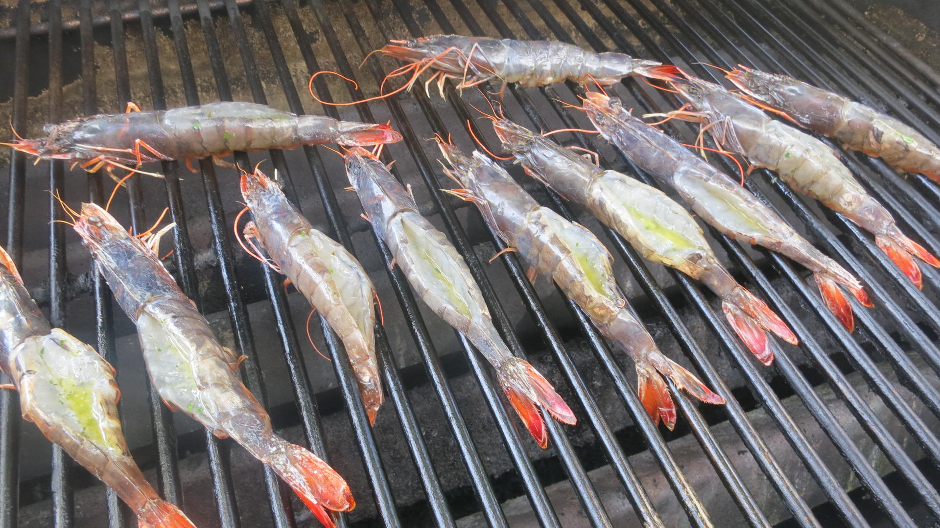 Grilled Hawaiian Blue Prawns | Toski Sands Market